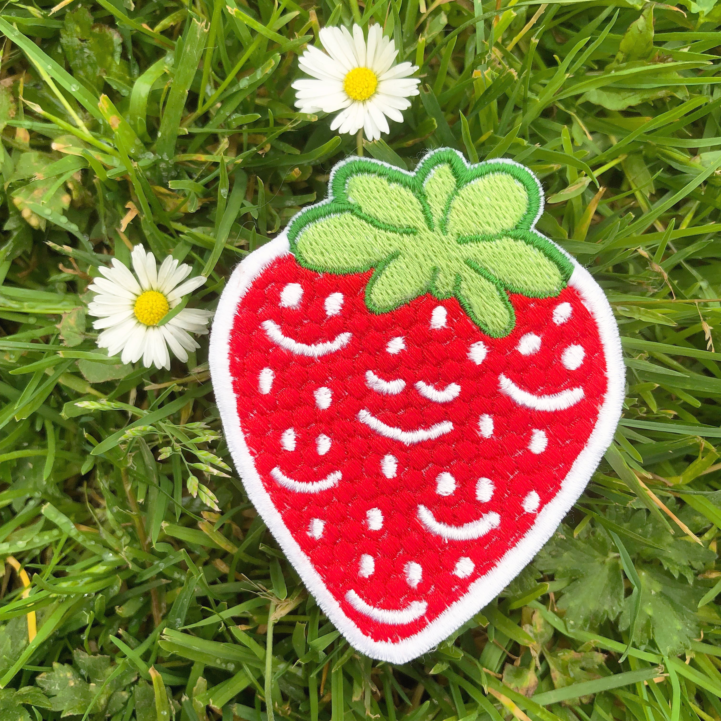 Smile Berry Embroidered Patch! – clammy heart